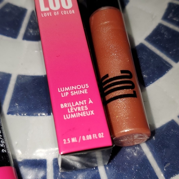 Love of color LOC | Makeup | Loc Lip Bundle Lip Gloss And Lip Pencil ...
